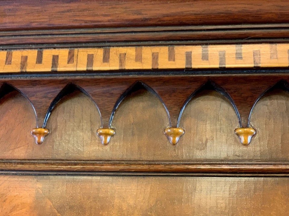 Early 20th Century Mahogany And Walnut Georgian Breakfront By Legendary ...