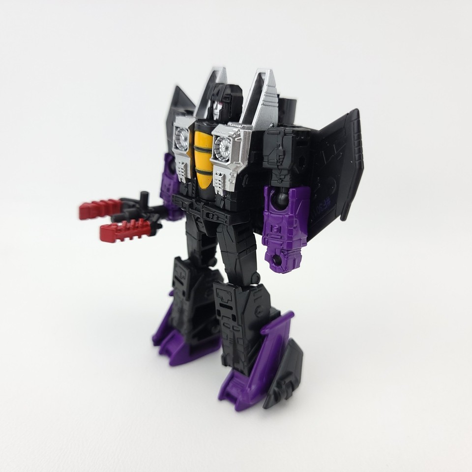 Transformers Skywarp Complete With Instructions & Bonus Legacy Core ...