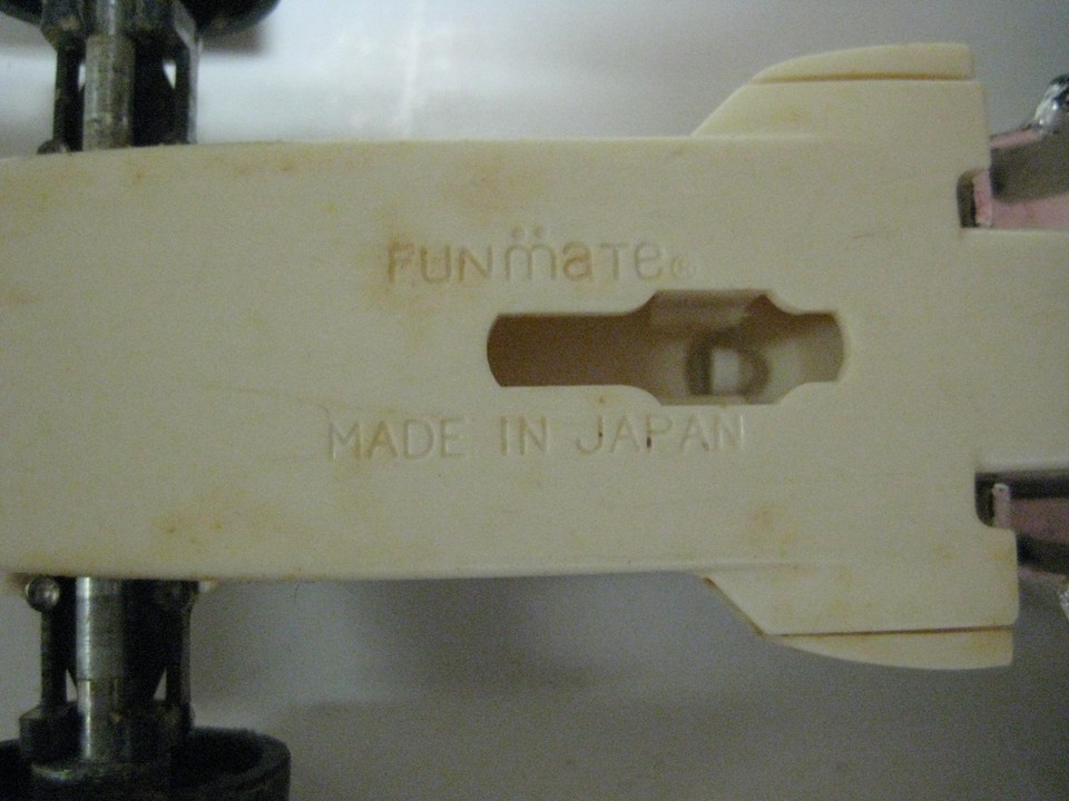 Vintage 1970's White Racecar FUNMATE Japan 4" x 2.25" Indy Toy Race Car ...