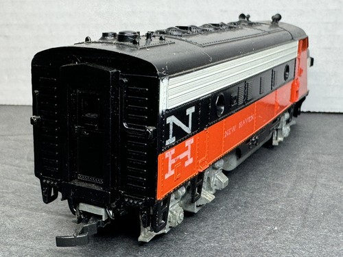HO Scale New Haven F7 Diesel Power Locomotive #0272 | eBay