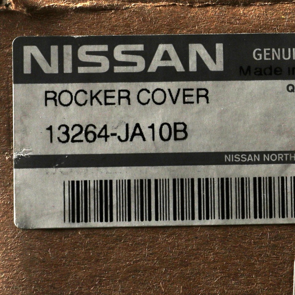 OEM NEW Genuine Nissan Left Valve Cover 2007-2014 Altima Pathfinder ...