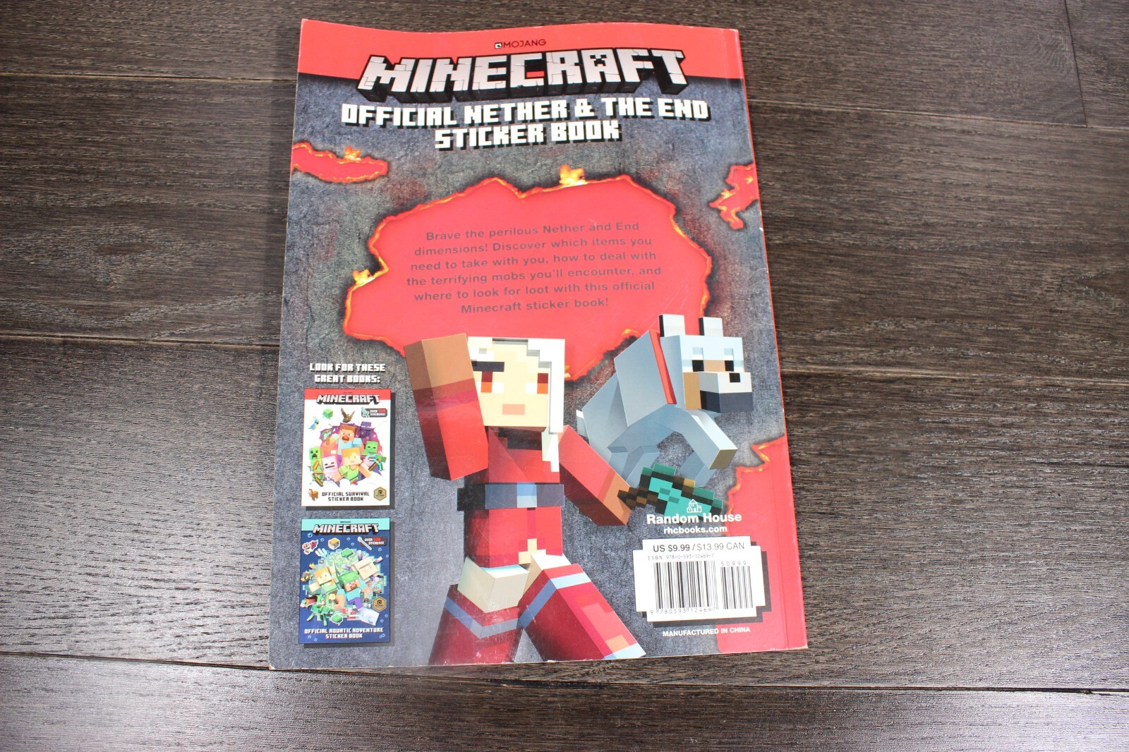 Minecraft Official the Nether and the End Sticker Book (Minecraft ...