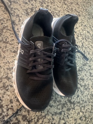 Women’s Black On cloud Size 7 | eBay