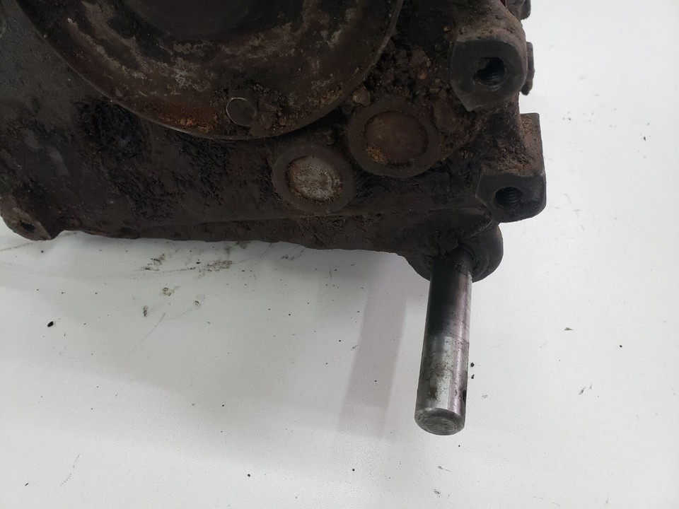 OEM Chevy Corvair Transmission Assembly Case Gears 3837982 - 1964 3-spd ...