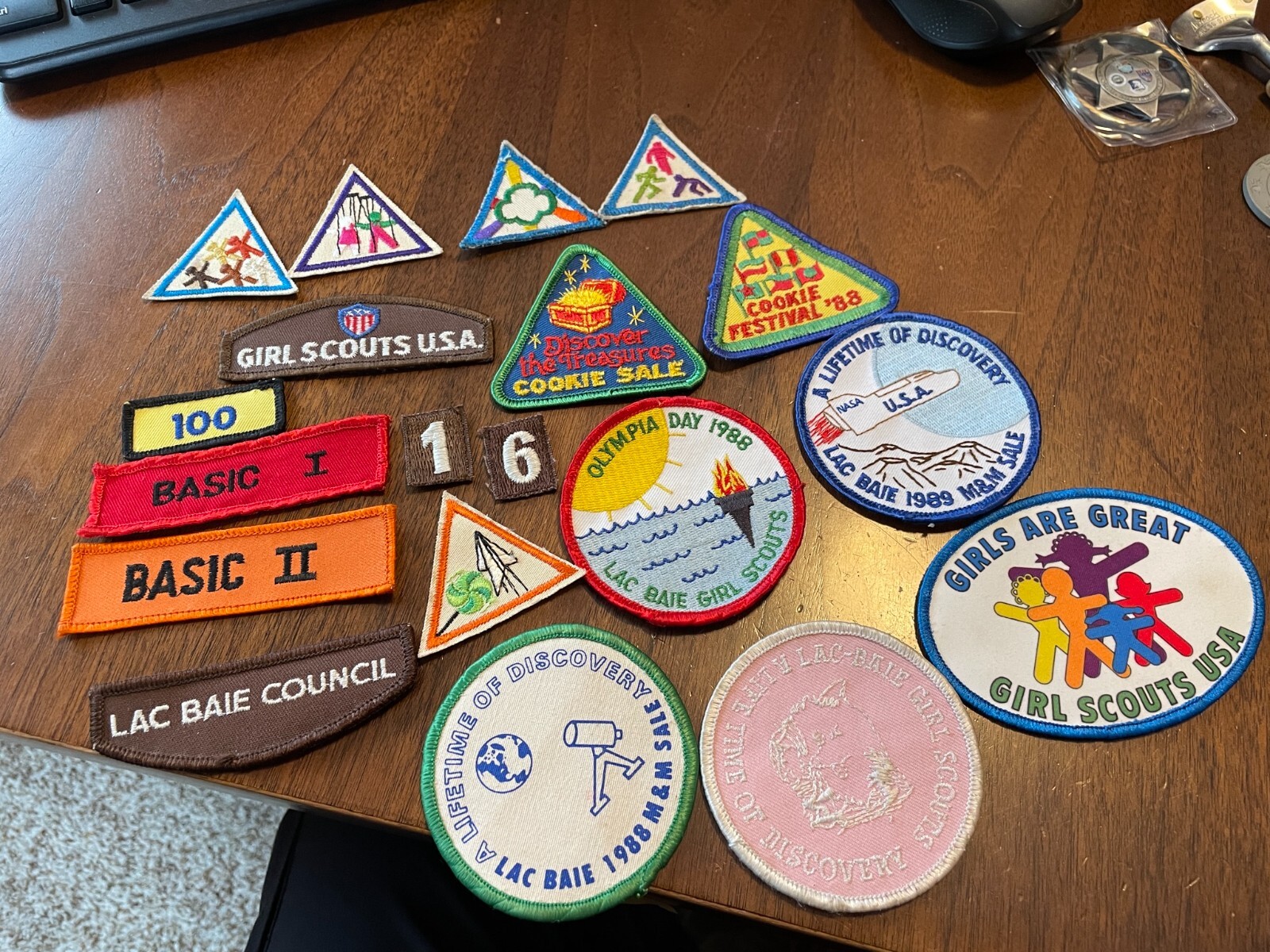 Lot of 19 Vintage GIRL SCOUT Patches & Badges - NEW Unused As Pictured ...