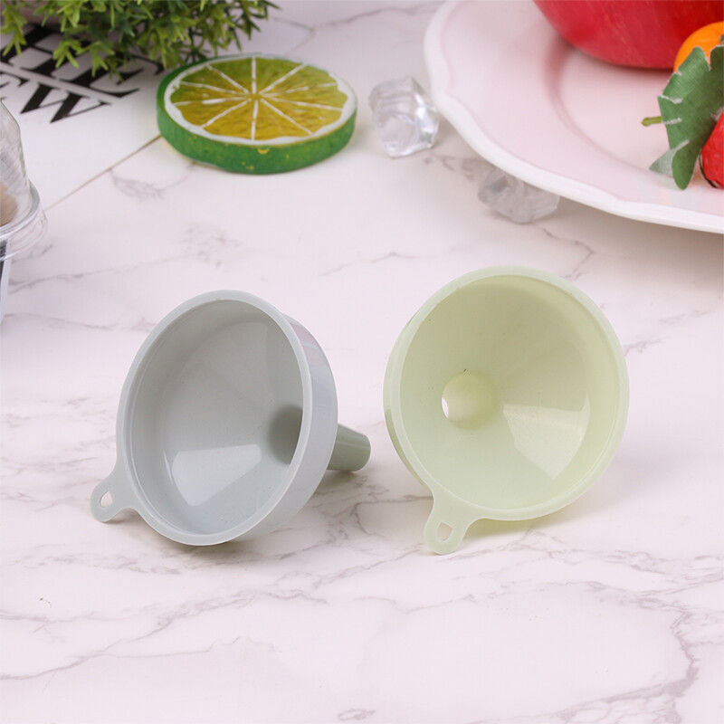 10Pcs Mini Plastic Small Funnels For Perfume Diffuser Dropper Filling ...