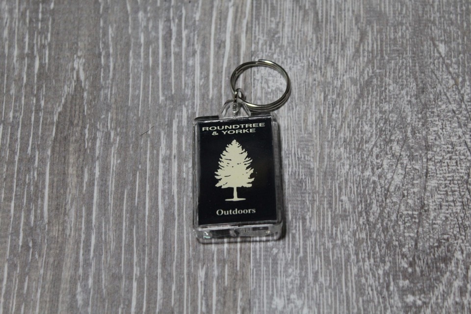 Roundtree and Yorke Outdoors Vintage Keychain Thermostat Compass 90s ...