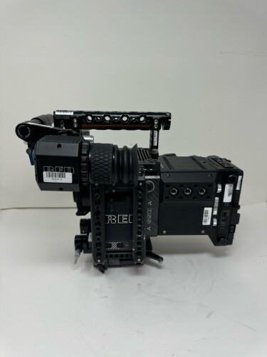 RED DSMC2 8K VV w/ MONSTRO Sensor, (x2) 480gb Mini Mags + Case and ...