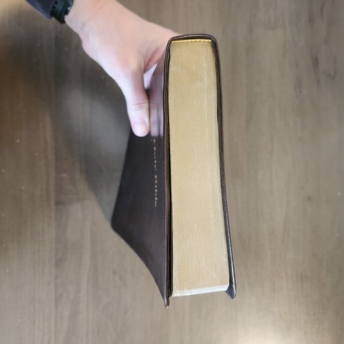 Holy Bible NKJV Giant Print Edition Dark Brown Leathersoft Unused, In ...