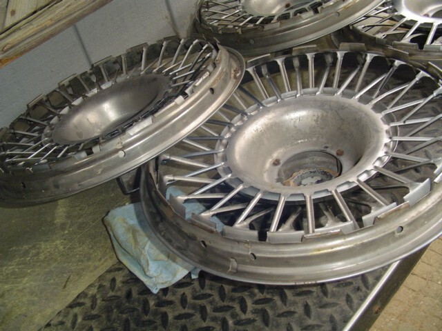 1965 65 FORD MUSTANG WIRE SPINNER HUBCAPS WHEELCOVERS CENTER CAP ...