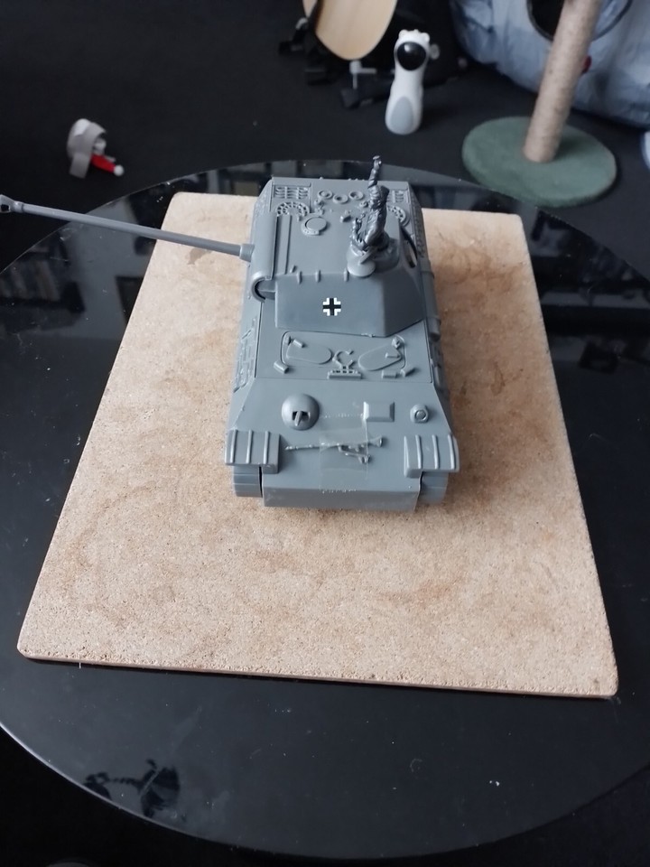1/32 ww2 cts german panther tank with commander in turret commander ...