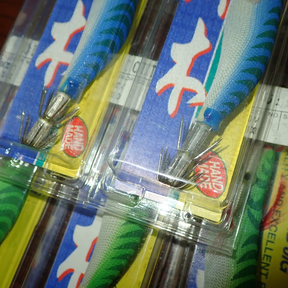 Yo-zuri Hand Made Squid Jig #2.5 × 8 for Cuttlefish Inkfish Octopus ...