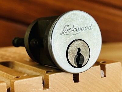 Lockwood Paracentric Security Lock Rim Mortise W/ No Key Locksport ...
