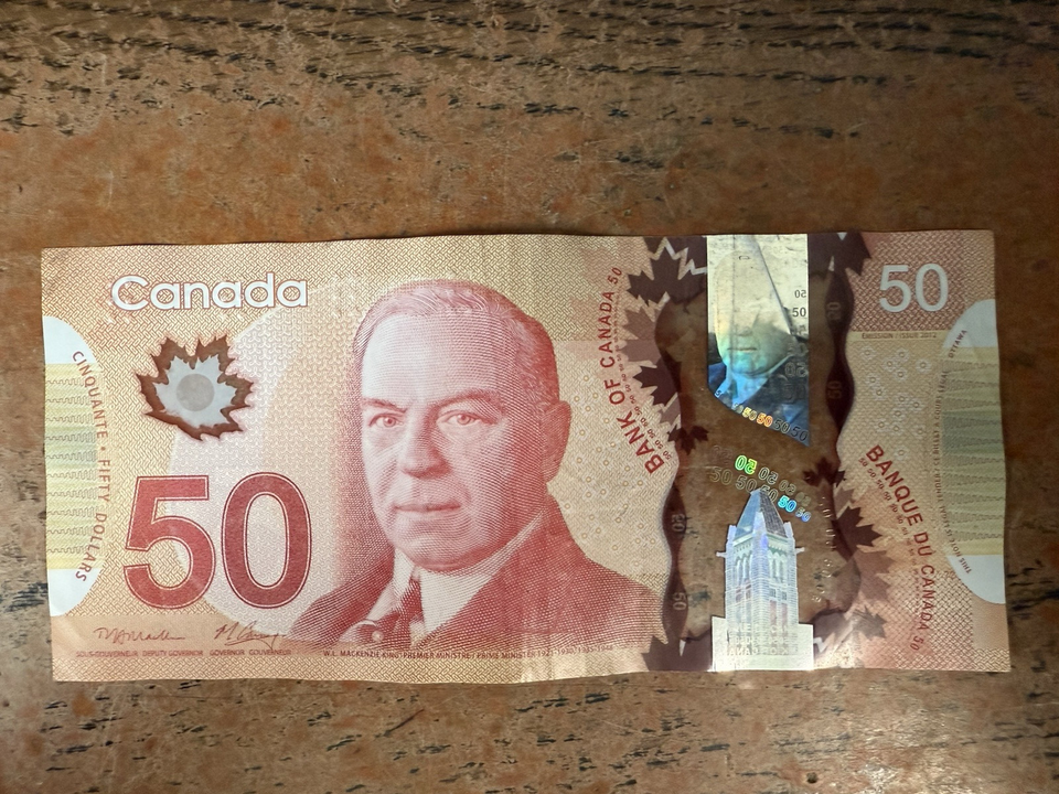 ULTRA RARE. 1 - $50 Canadian FLIP banknote. AHW6981869 Read description ...