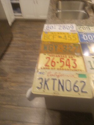 LOT/50 COMPLETE SET OF ALL UNITED STATES LICENSE PLATES—Ranging From VG ...