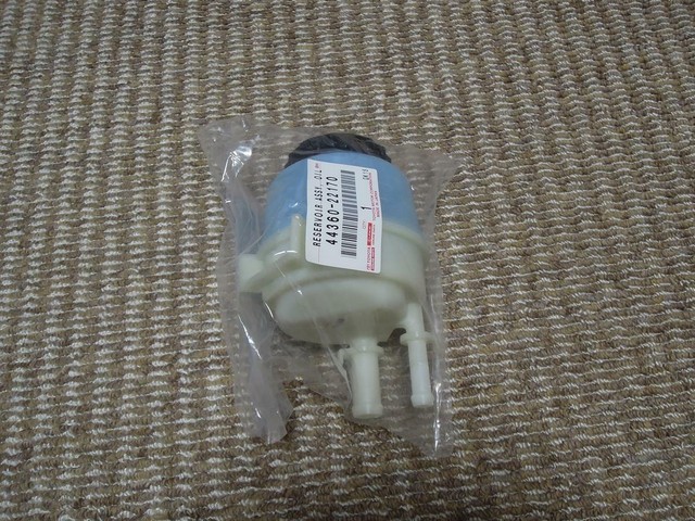 OEM Toyota 4436022170 Reservoir ASSY Vane Pump Oil 44360-22170 for sale ...