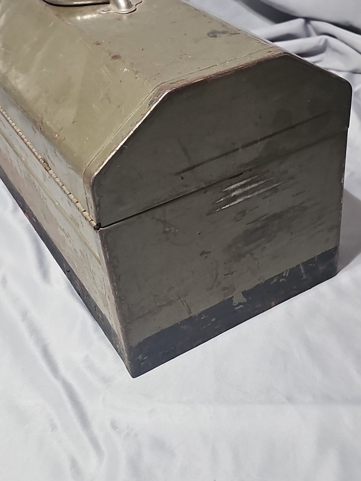 vintage NAPA BALKAMP model 4-4751 metal toolbox tombstone w/tray 18”x9 ...