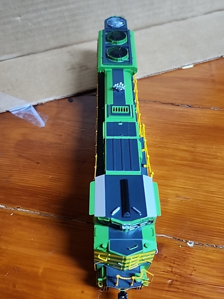 MTH Ho scale SD70ACE locomotive DDC/SOUND Illinois Terminal ..PARTS ...