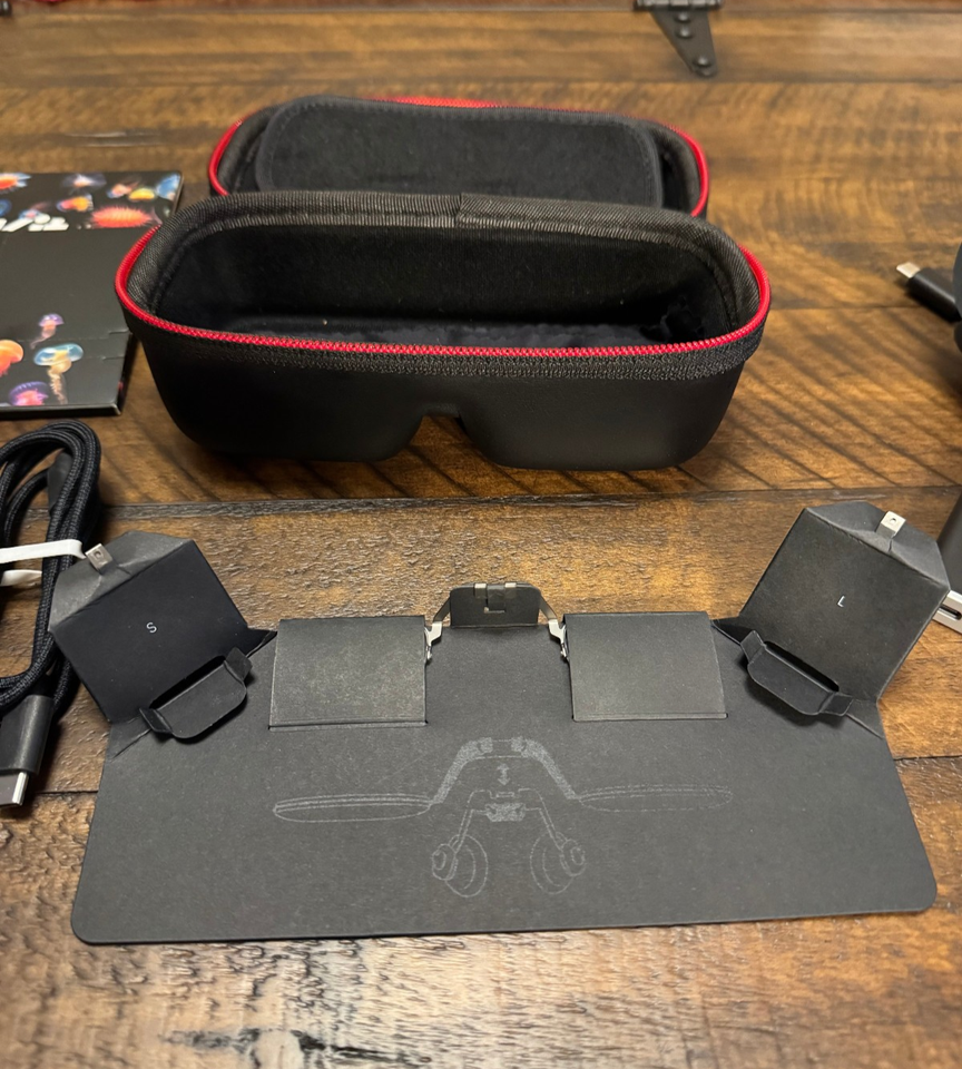 XREAL Air 2 Pro Smart AR Glasses Projector Large Screen Wearable ...