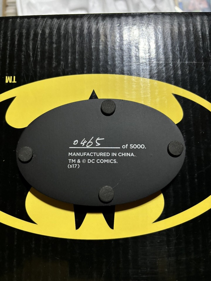 Batman Black and White Statue by Norm Breyfogle DC Comics 0465/5000 | eBay