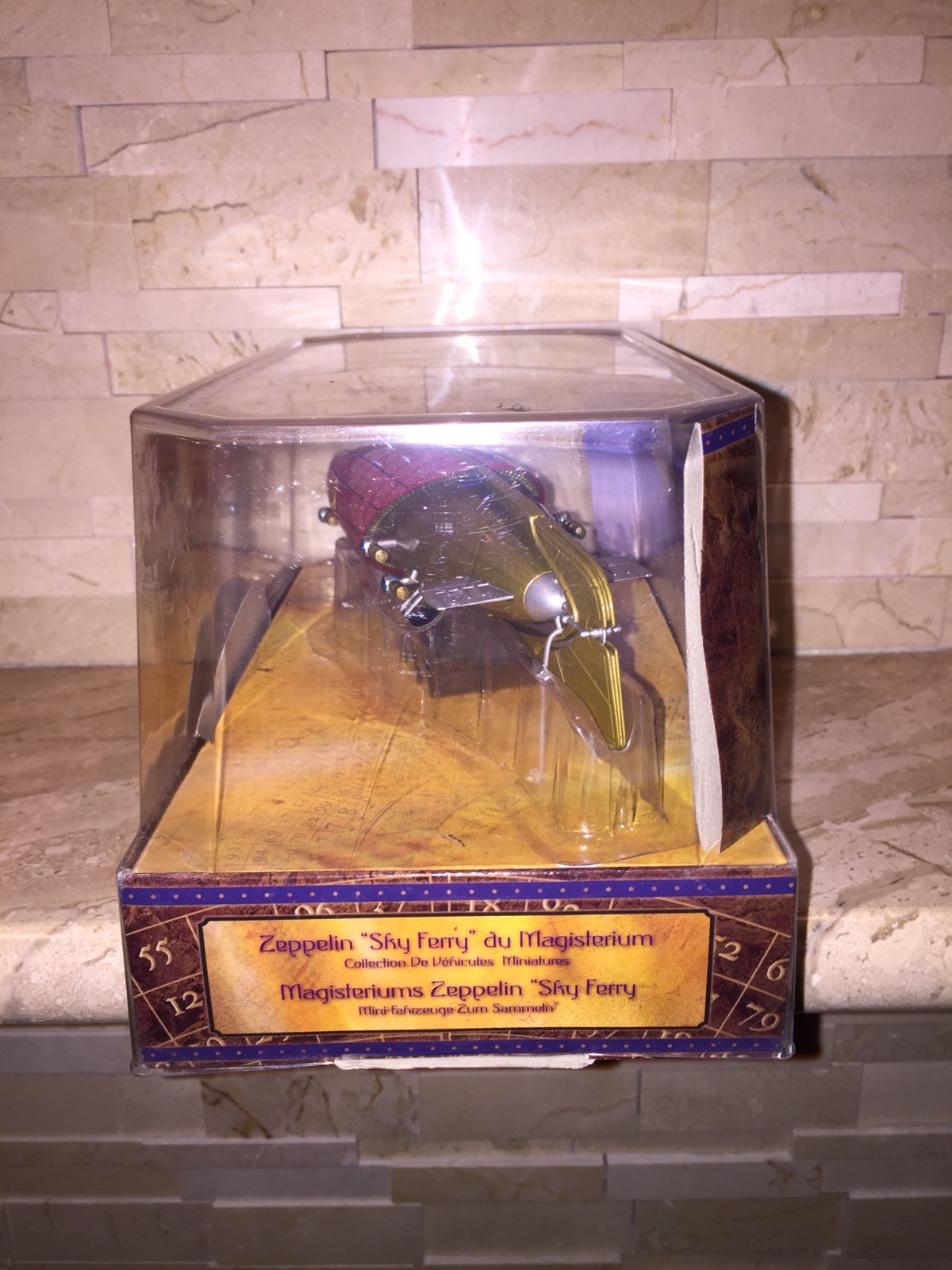 Corgi The Golden Compass Magisterium Sky Ferry 1 220 for sale online ...