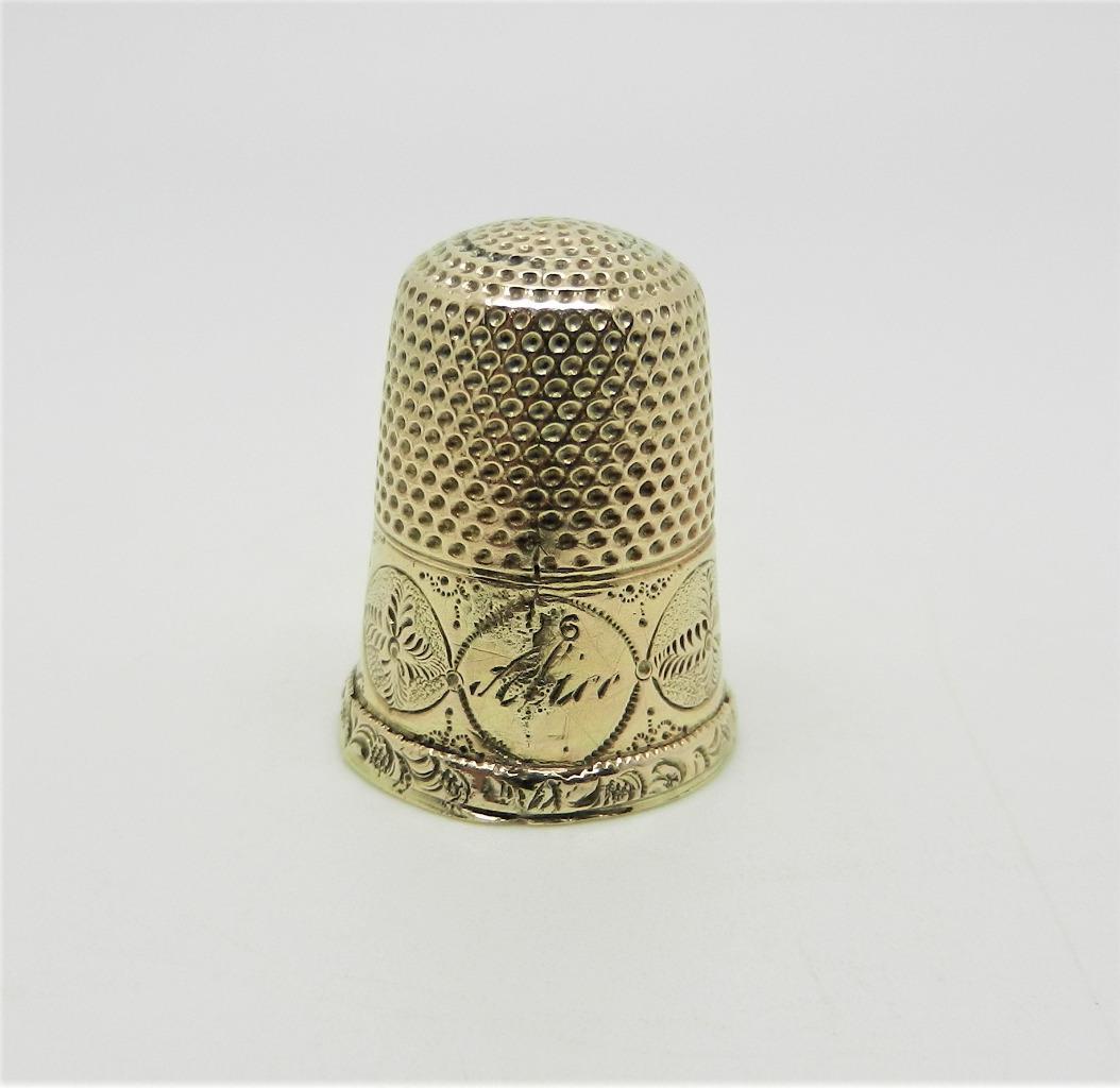 ANTIQUE 14K YELLOW GOLD THIMBLE IN ORIGINAL GLASS DISPLAY - VERY RARE ...