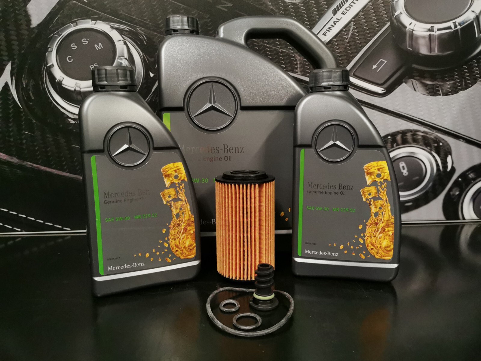 Genuine Mercedes-Benz W205 C-Class C200 C220 Oil Filter & Engine Oil ...