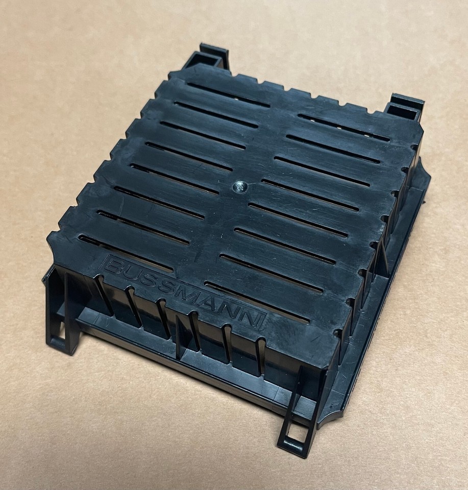 BUSSMANN Cover for Relay/Fuse Breaker Block Module 12423138 | eBay