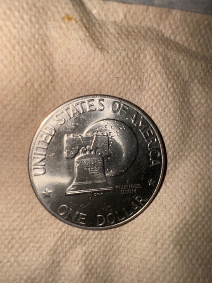 1776-1976 Eisenhower Liberty Bell Moon One Dollar US Bicentennial Coin ...