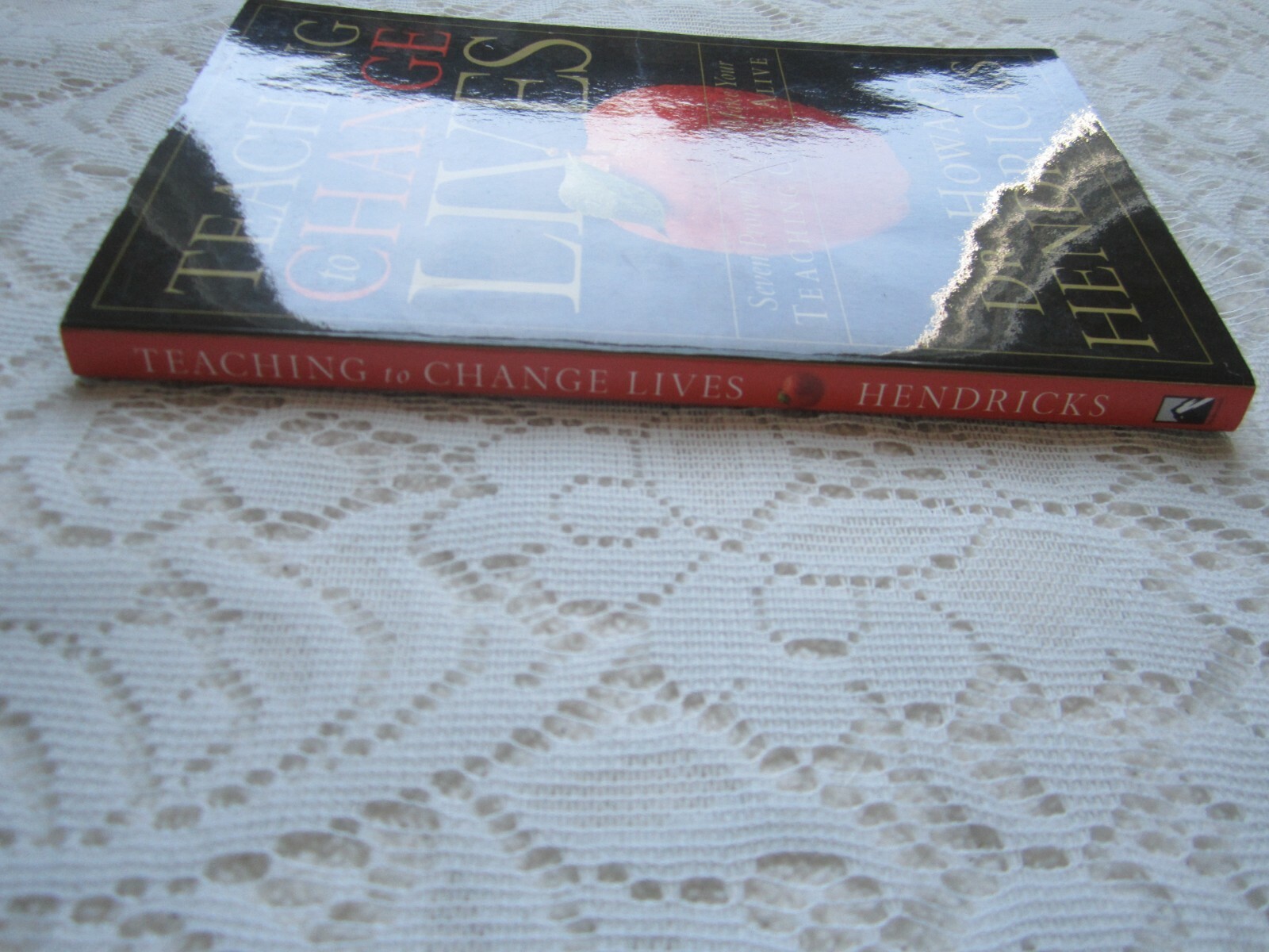 A Paperback "Teaching To Change Lives" Book~Dr. Howard Hendricks | eBay