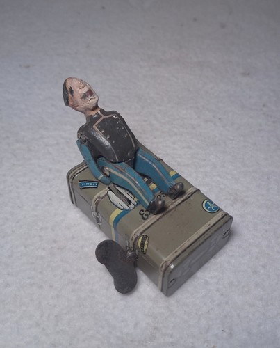 Vintage Gescha Tin Bellhop Suitcase Wind-Up Germany Works Painted Face ...