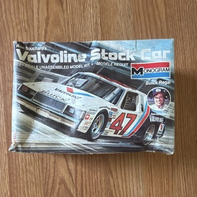Monogram Buick Regal Valvoline Stock Car Ron Bouchard 1:24 Unassembled ...