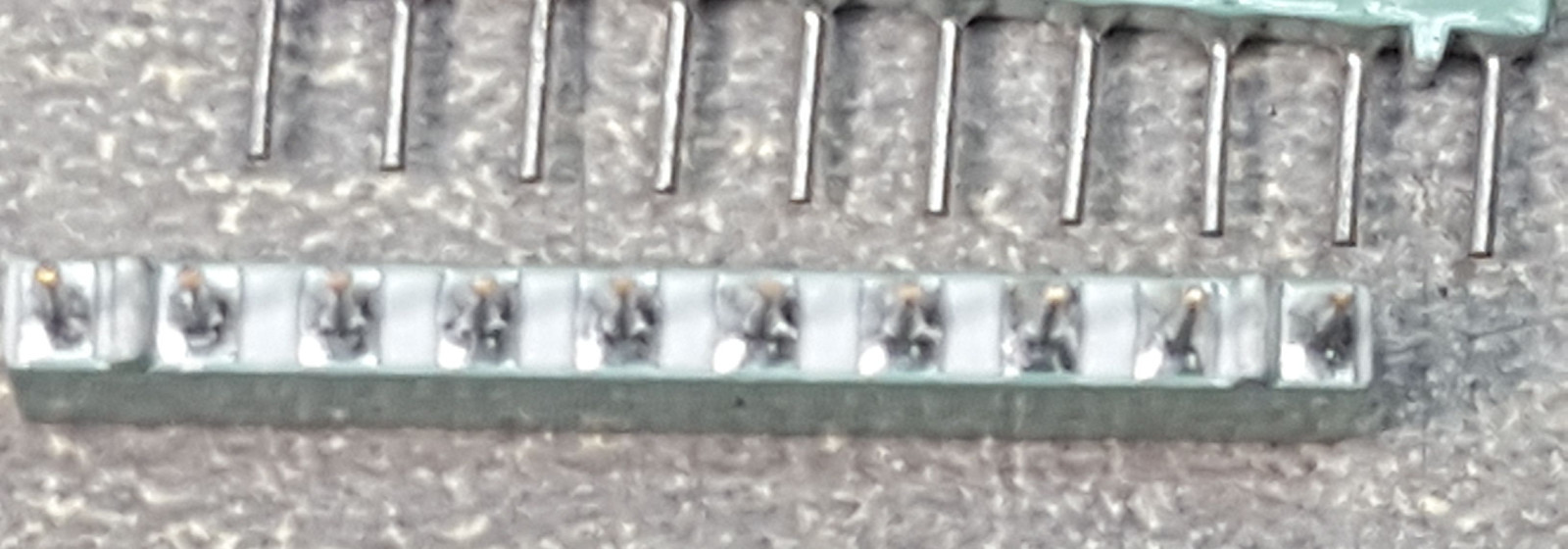 Lot of 10 RESISTORS CTS 8413. 750-105-R330/390. 105R330/390. | eBay