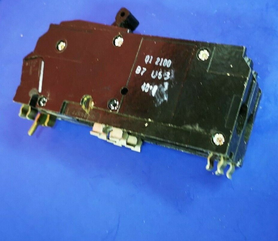 SQUARE D 100 Amp 240AC 2-Pole Q1 100A Q12100 Main CIRCUIT BREAKER NEW ...