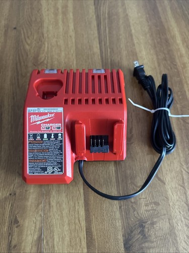 Milwaukee M18 M12 Charger Detachable Wall Mount 48-59-1812 | eBay