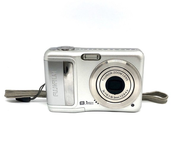Fujifilm FinePix A Series A850 8.1MP Digital Camera - Silver for sale ...