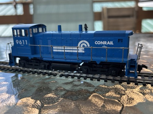 HO Athearn SW1500 Diesel Locomotive (DUMMY UNIT) - Conrail 9611 | eBay