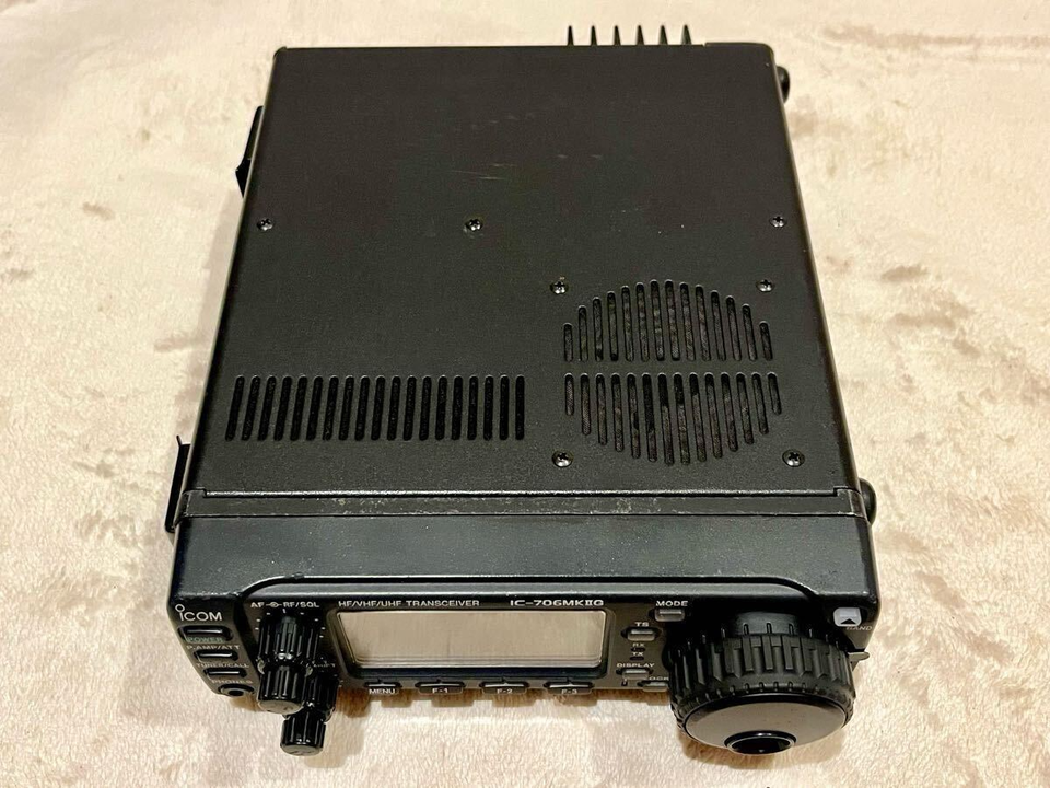 ICOM IC-706MKIIG All Mode Transceiver Ham Radio 430MHz 100W IC-706MK2G ...