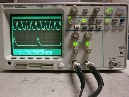 Agilent 54621A DSO Scope TESTED! 60 MHz 2 CH Probes MegaZoom function ...