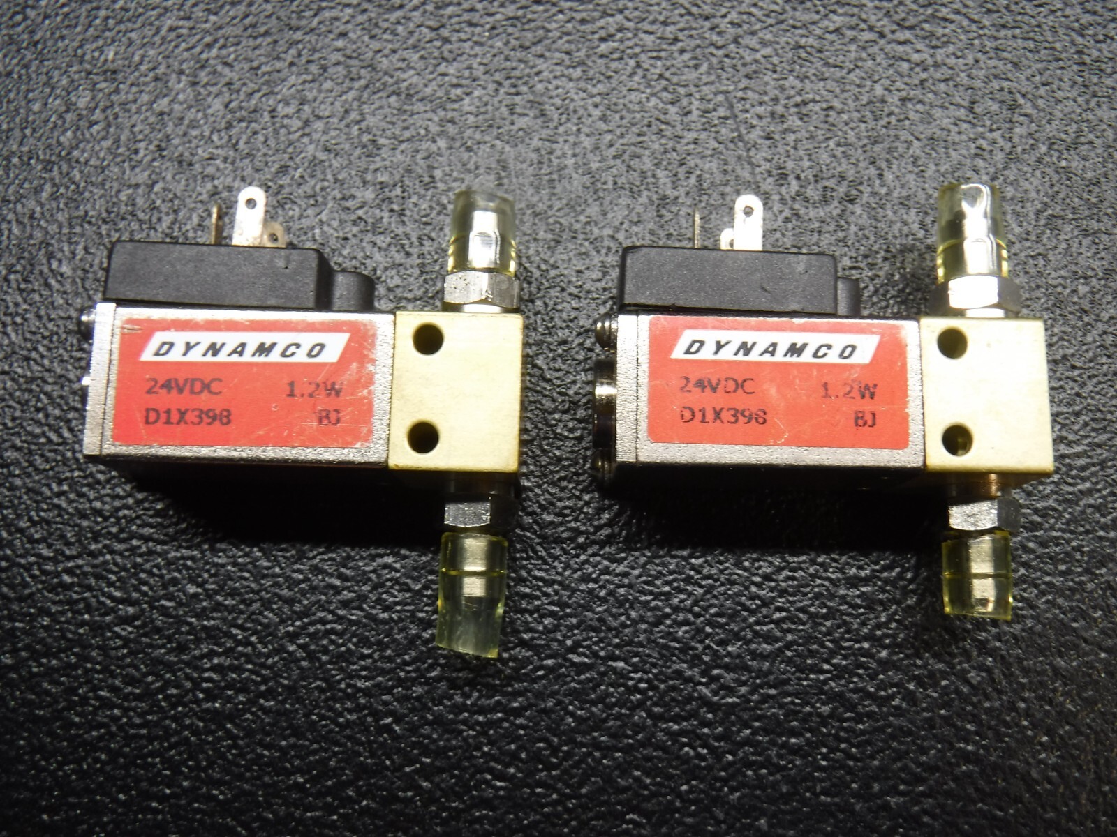 Dynamco D1X398 24VDC 1.2W BJ Solenoid Valve * Lot of 2 * | eBay