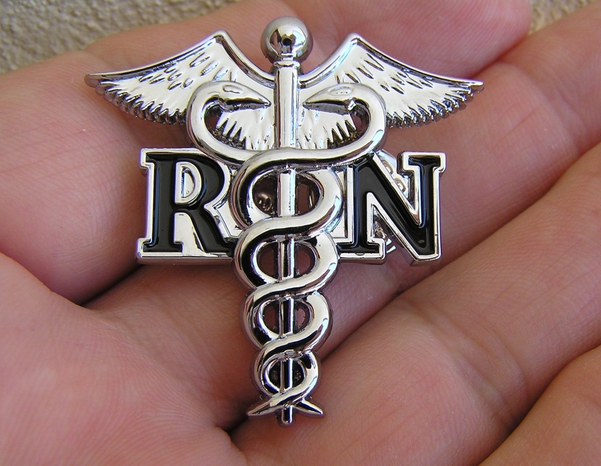 Staff Nurse Logo