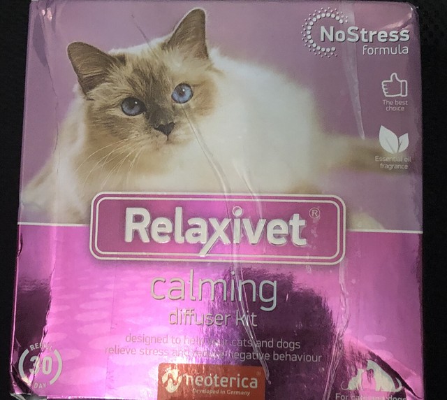 Relaxivet Natural Cat Calming Pheromone Diffuser - Improved Refill for ...