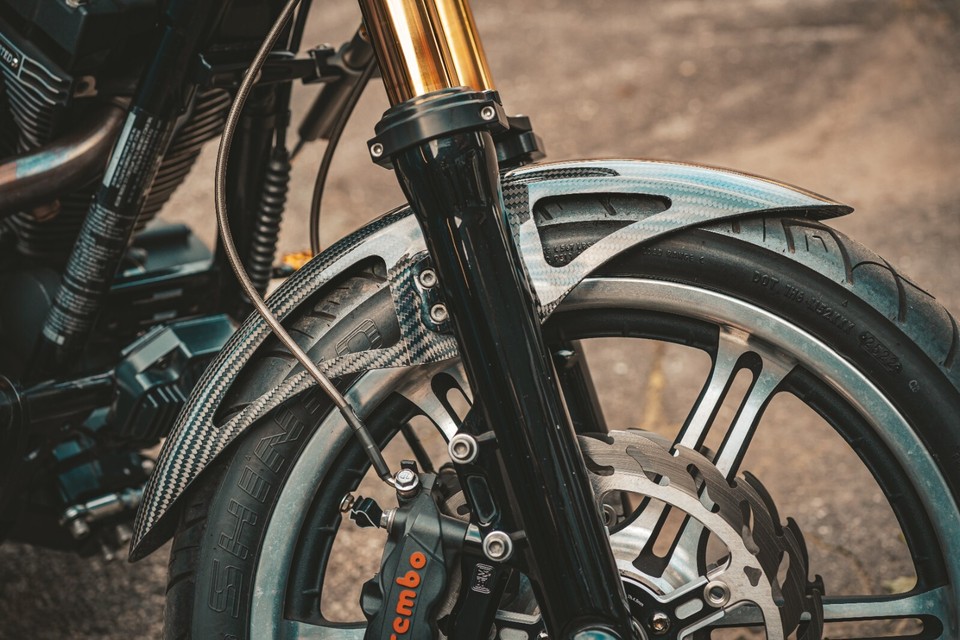 Harley Davidson Dyna 2006 - 2017 carbon fiber FXR sport style front ...