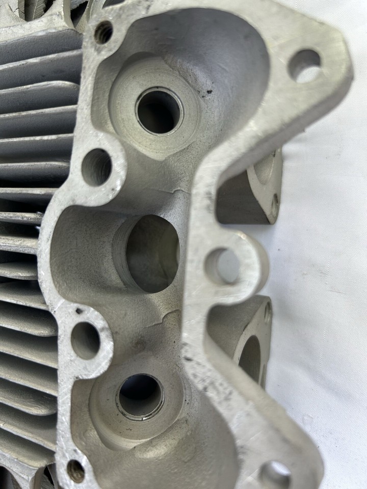 Triumph T100 Cylinder Head 70-9509 1968-71 | eBay