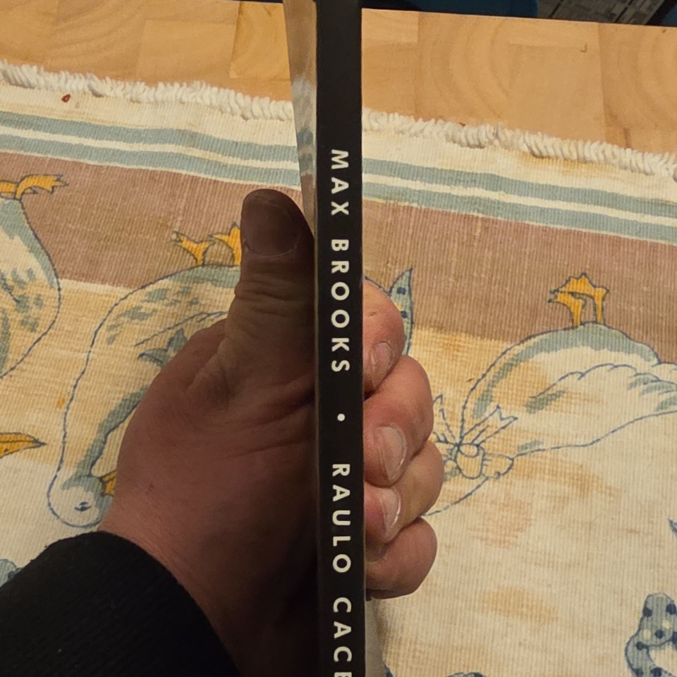 Extinction Parade Avatar Press Max Brooks Raulo Caceres Issues 1-5 ...