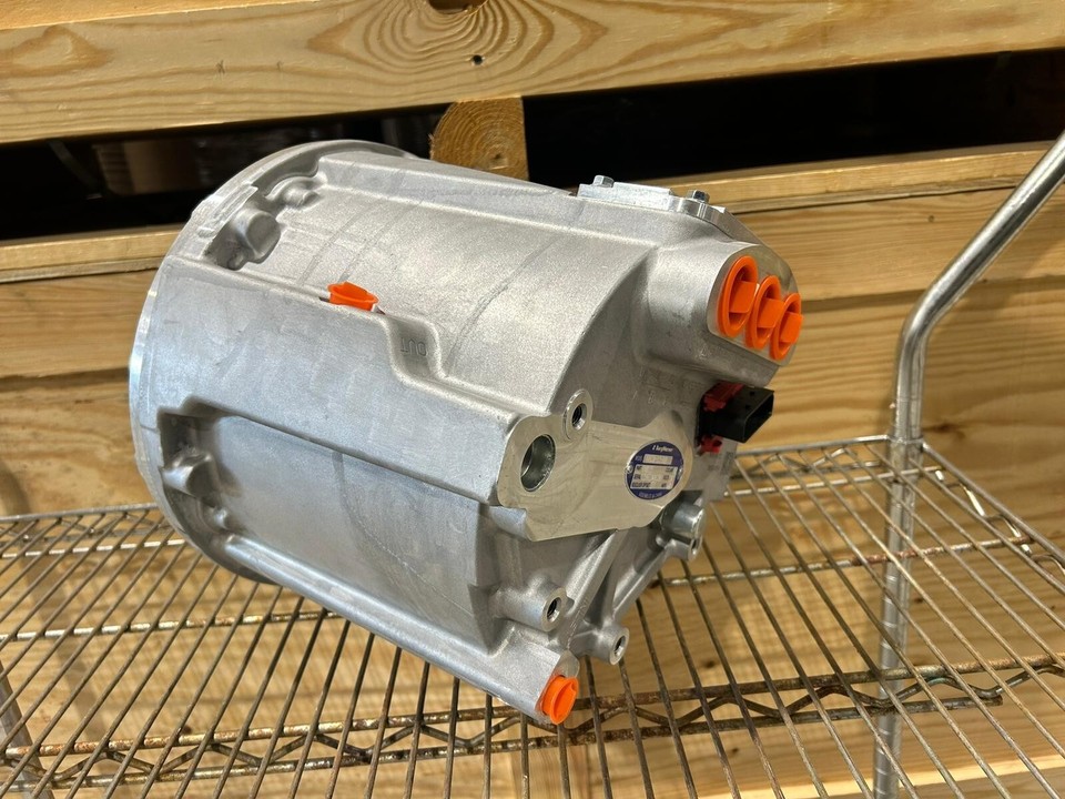 Cascadia Motion HVH250-115 - DOM BorgWarner Electric EV Car Motor New ...