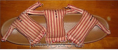 Primitives - Prim Ornies