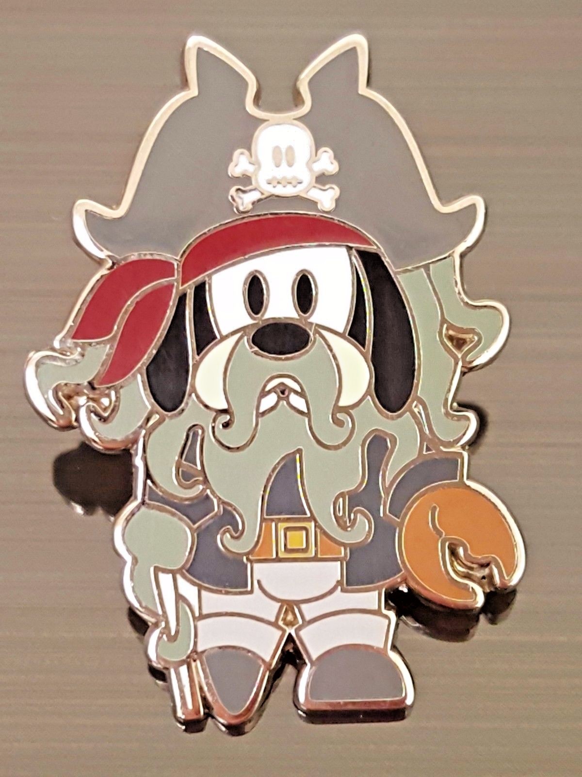 Disney Pin GOOFY Davy Jones Pirates of the Caribbean Peg Leg Skull ...