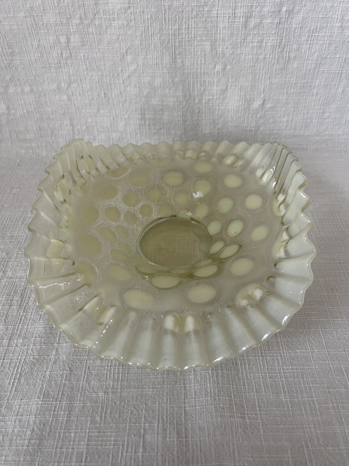 Vintage Fenton Yellow Green Opalescent Coin Dot Spot Uranium Ruffled ...