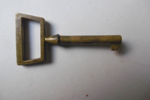 Clé Clef ancienne creuse / serrure meuble armoire tiroir. N° 22 | eBay